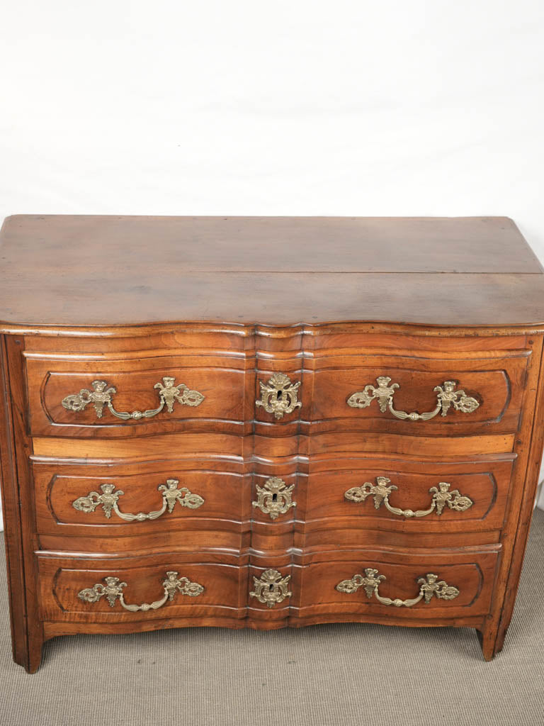 18th-century French Régence style commode "en tombeau" 39" – Chez Pluie