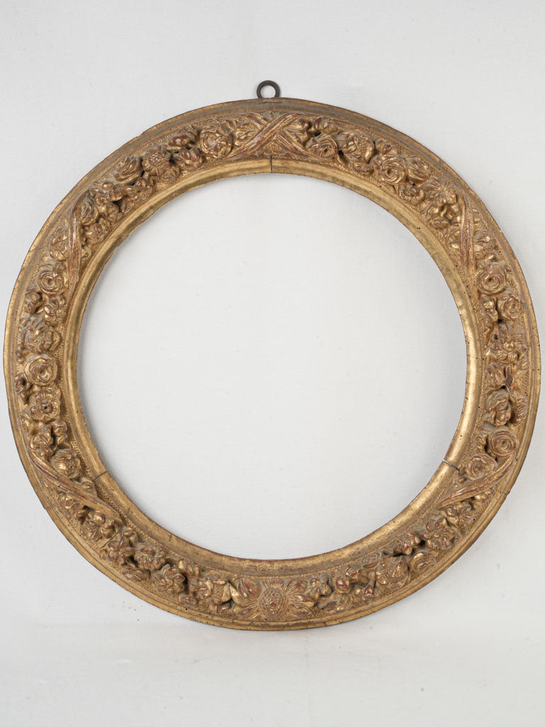 17th-Century French Giltwood Tondo Frame w/ Floral Garlands - 30"