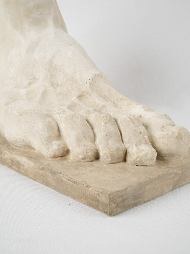 1950s large French plaster foot sculpture 20¾" x 13¾" – Chez Pluie