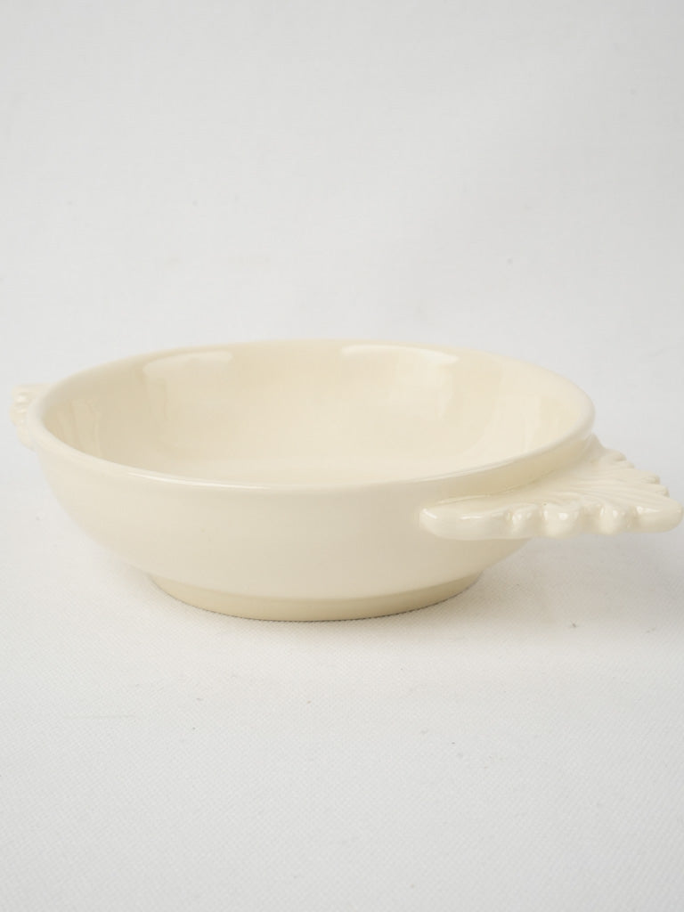 Creamware bowl from Apt w/ handles