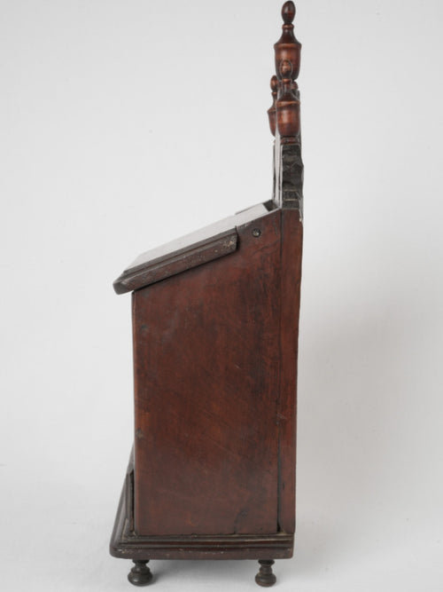 Antique French Salt Box, Walnut, Late 18th Century 19¾"