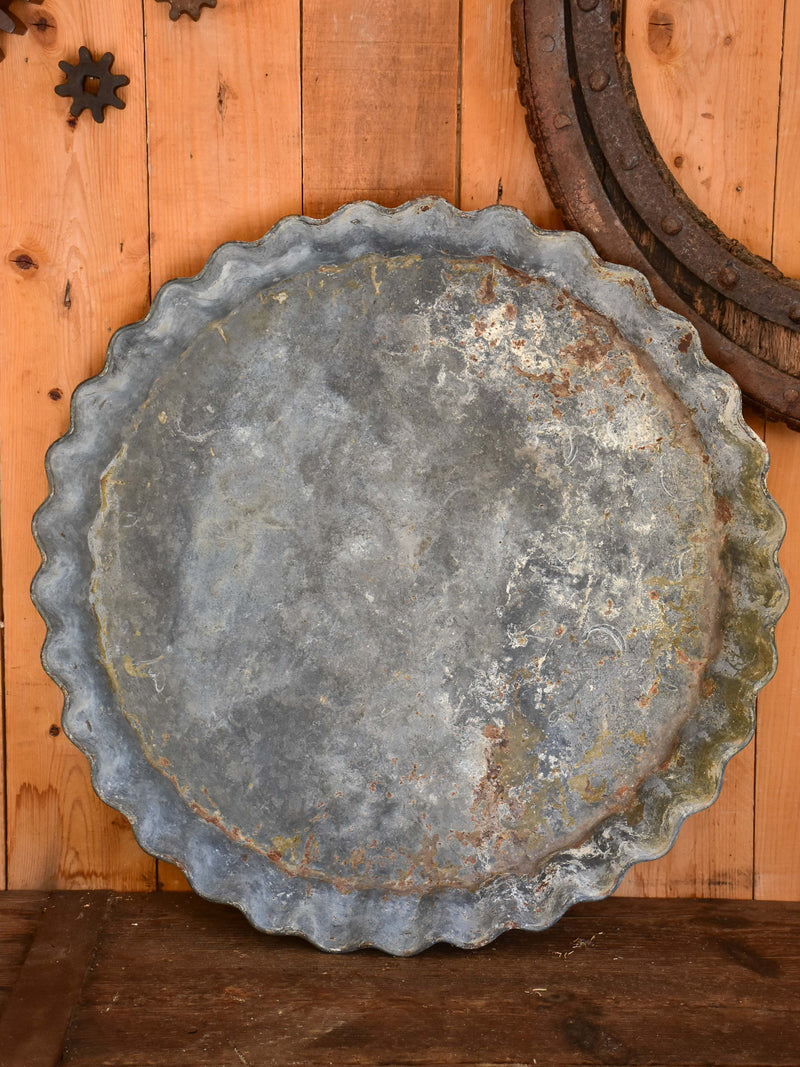 Large antique zinc dish with rippled edge – Chez Pluie