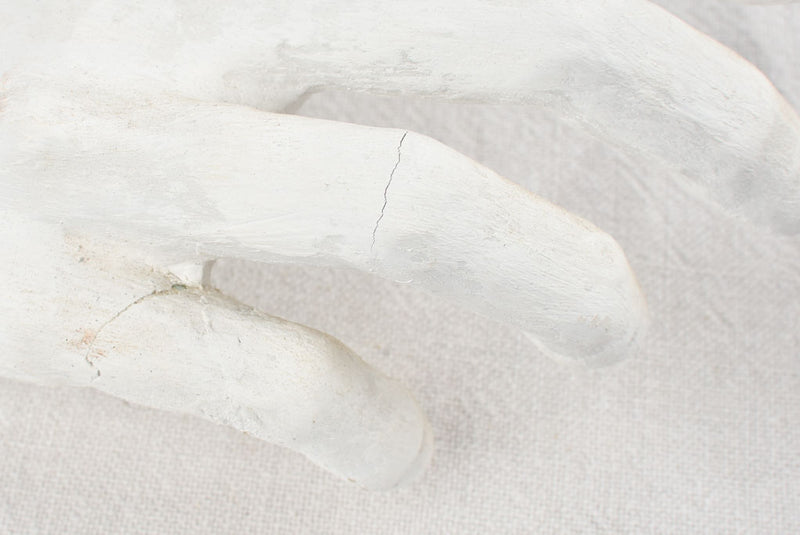 Vintage plaster sculpture, poised hands, Spinelli – Chez Pluie