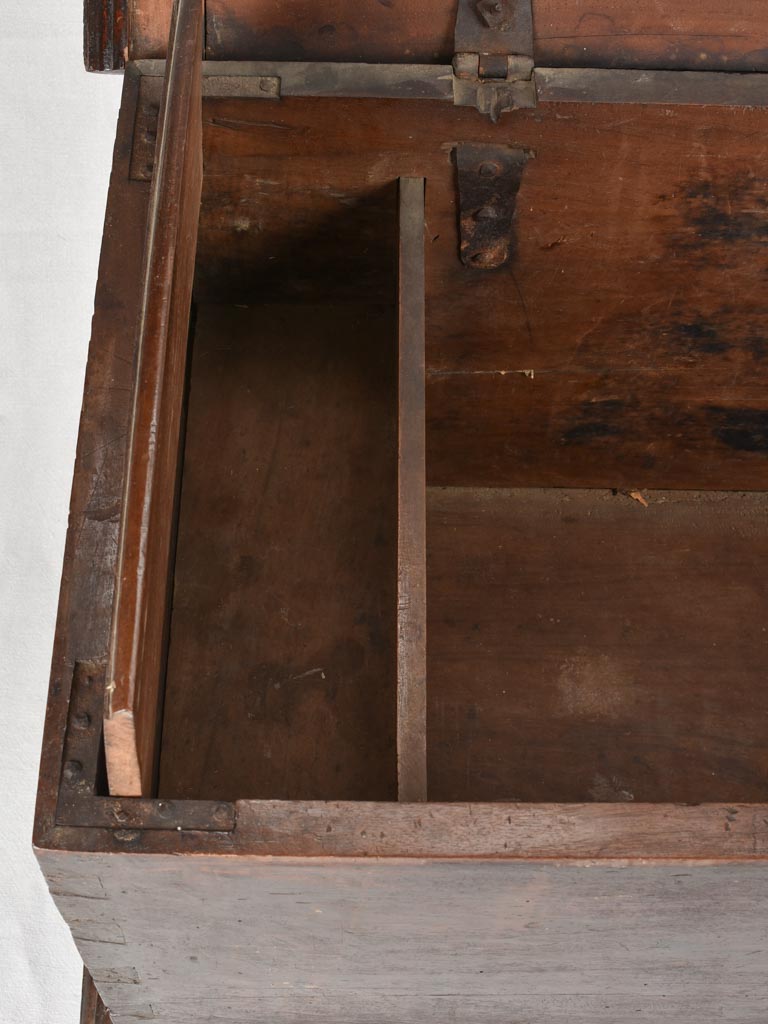 Superb Antique French trunk 41¾" – Chez Pluie