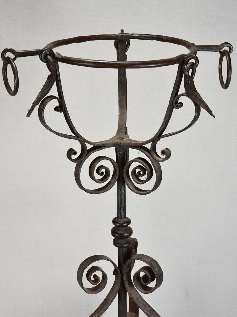 Wrought iron French brazier from the 18th century 25½" – Chez Pluie