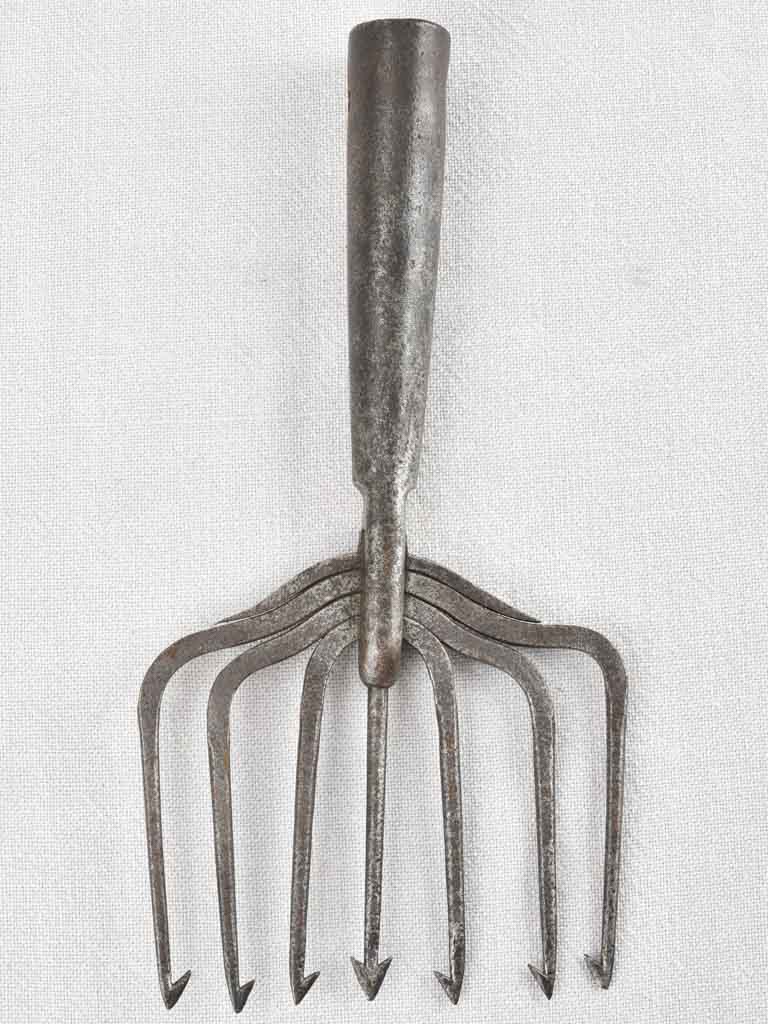 Antique French river fishing spear trident - 7 prong 11½" – Chez Pluie