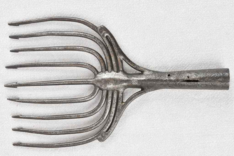 Antique French river fishing spear trident - 9 prong 11¾" – Chez Pluie