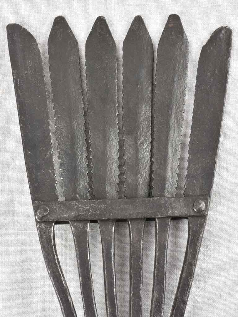 Antique French river fishing spear trident - 6 prong 19" – Chez Pluie