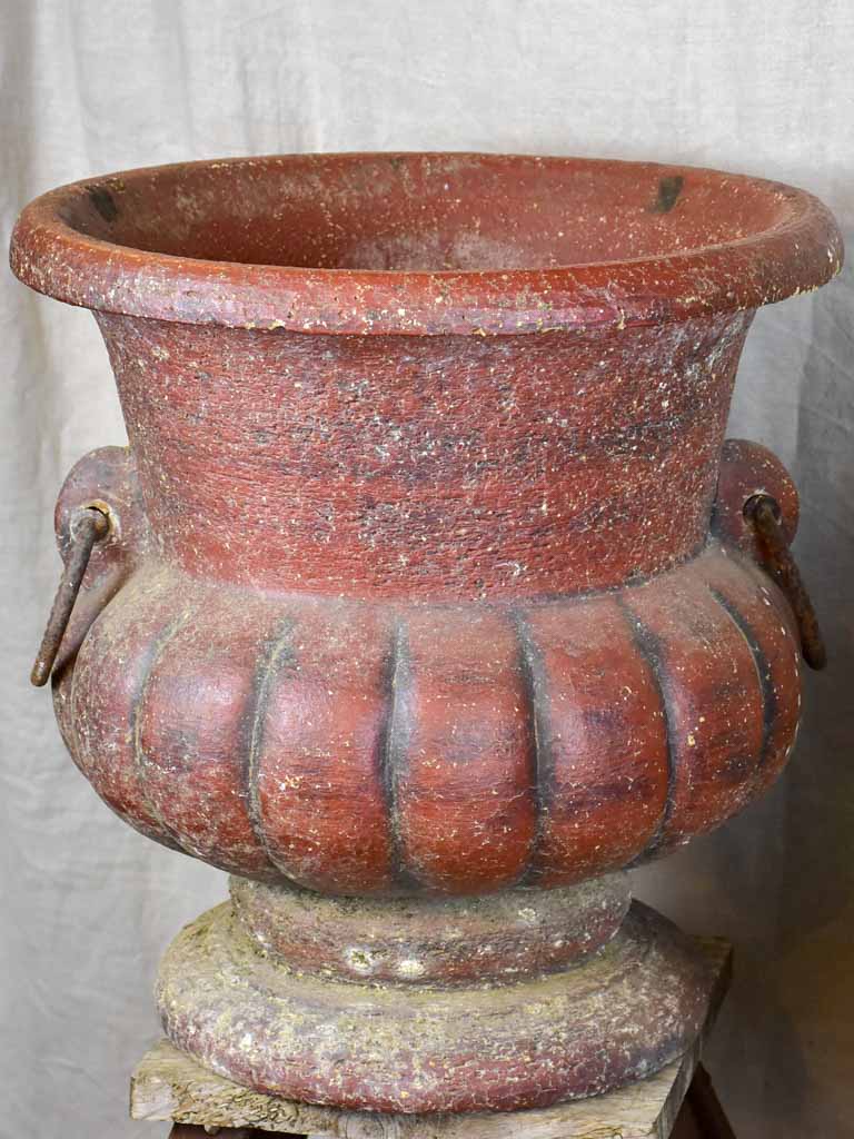 Very large antique garden urn – Chez Pluie