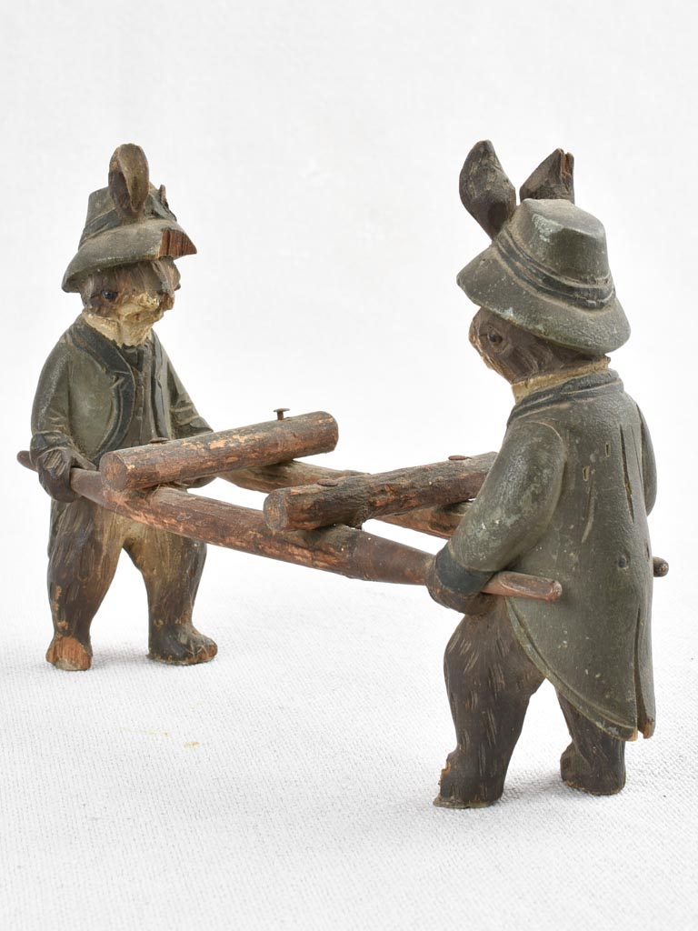 Antique sculpture of rabbits – Chez Pluie