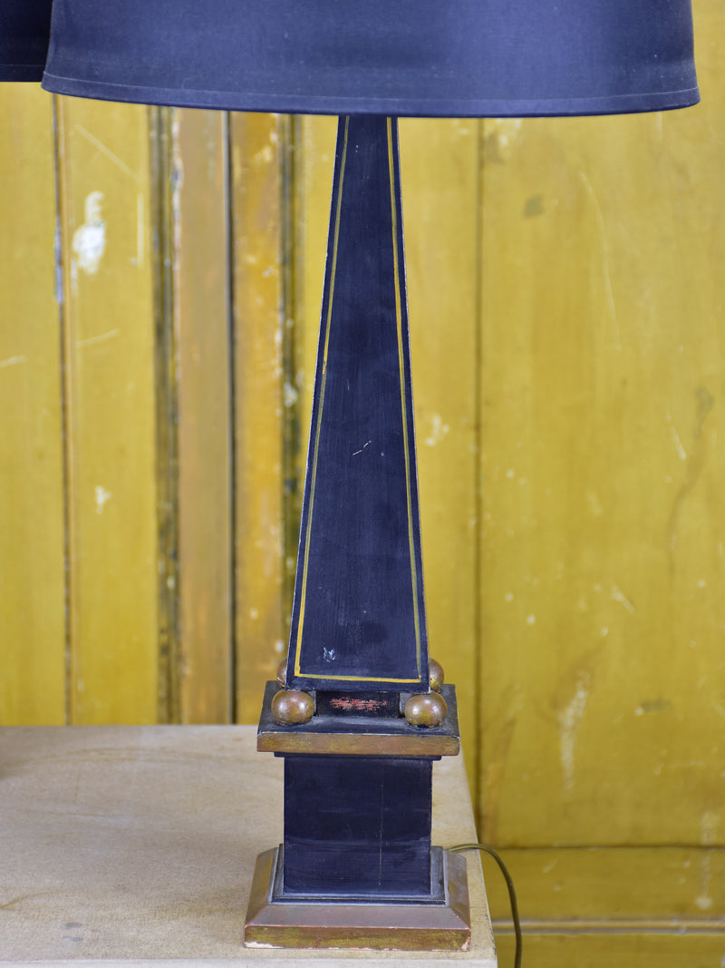 Pair of table lamps with obelisk bases – Chez Pluie