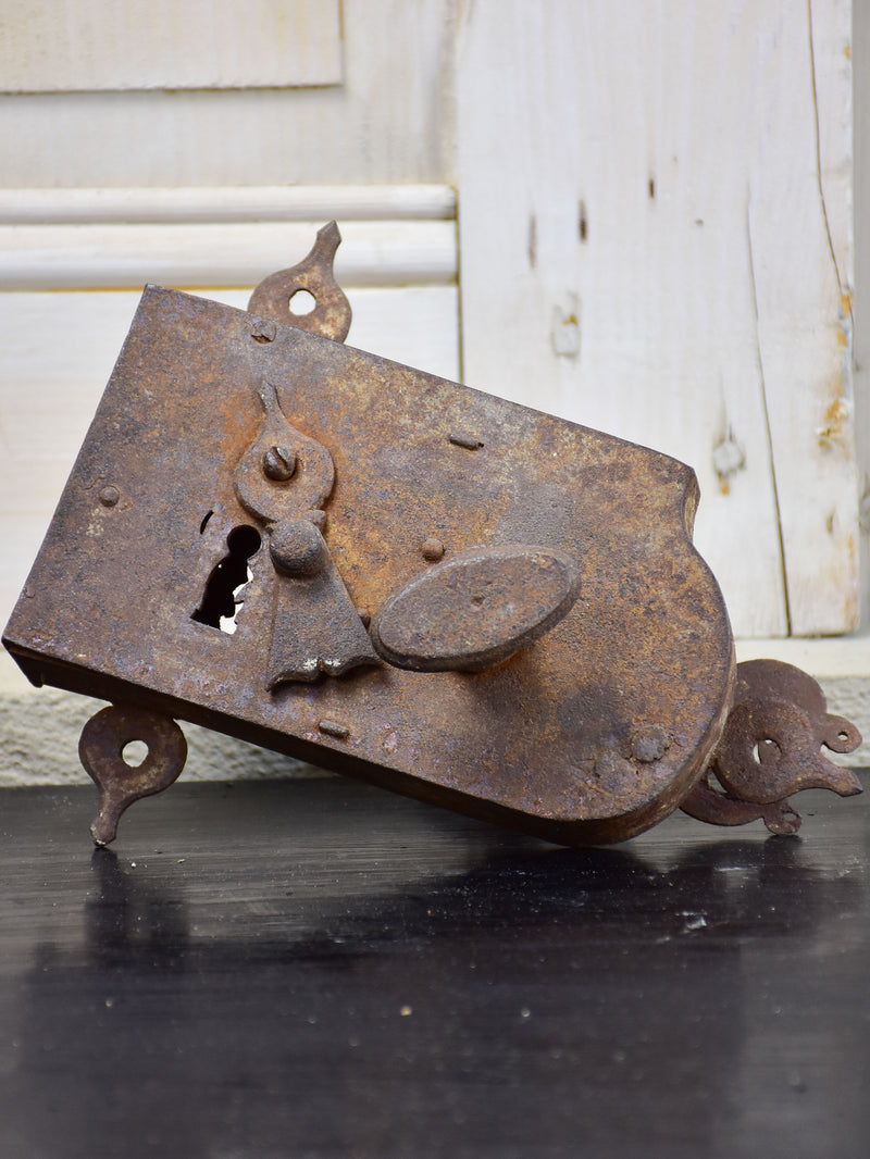 17th century French door lock from a chateau – Chez Pluie
