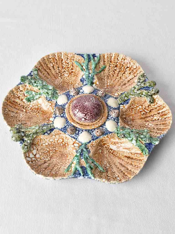 Exquisite scallop presentation platter w/ lidded sauce bowl 10¾"