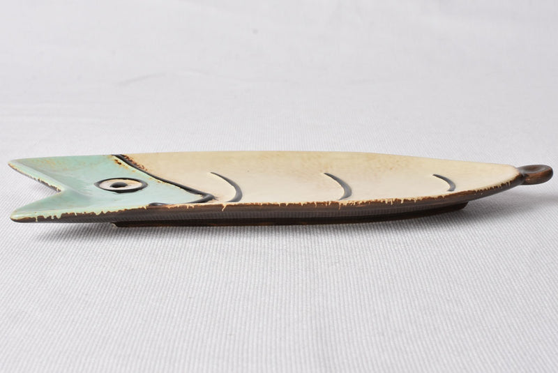 2 vintage fish plates - 11" & 8" – Chez Pluie