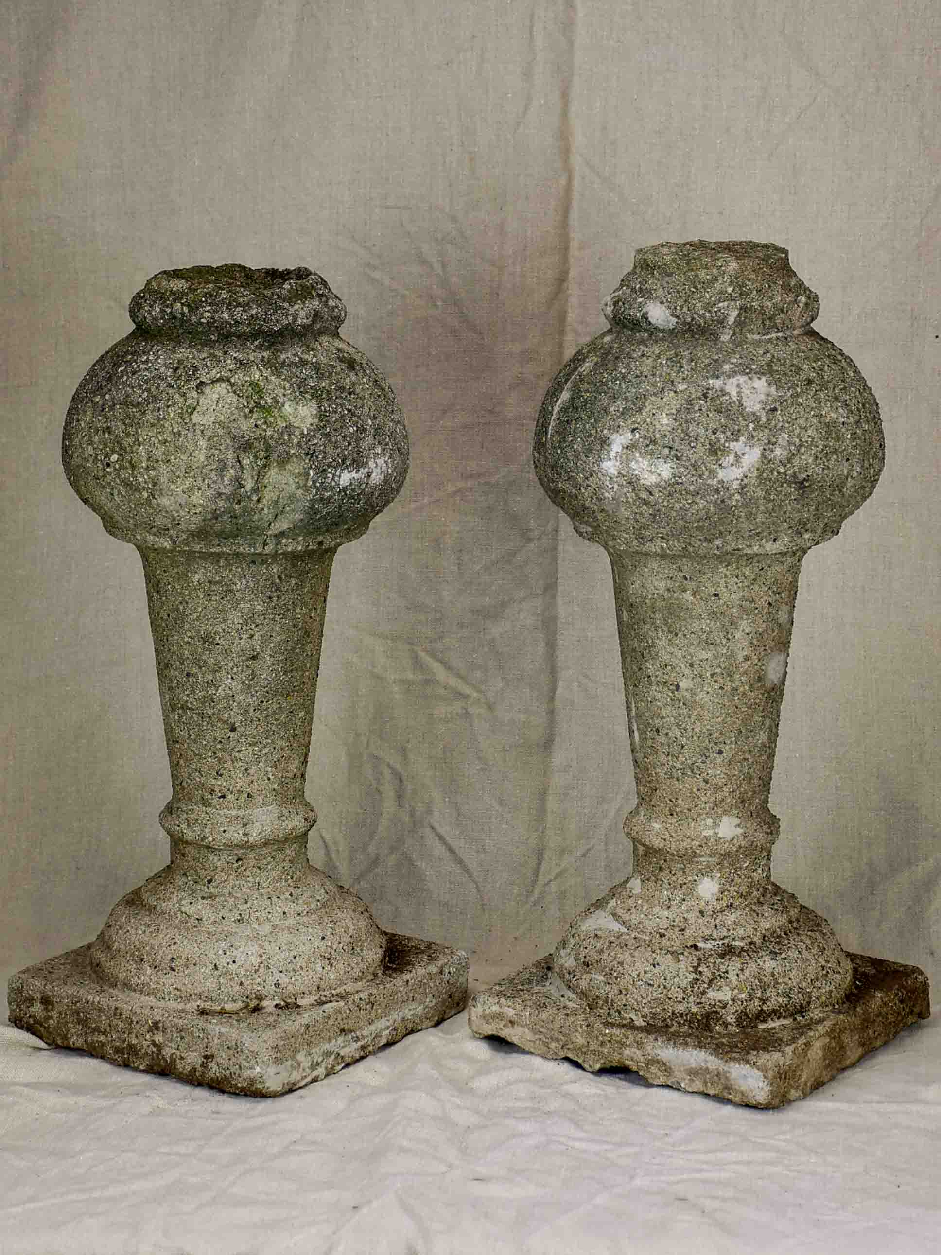 Pair of carved stone balusters – Chez Pluie