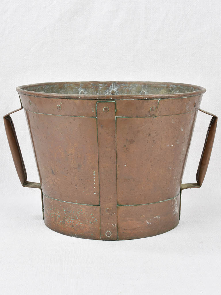 Measuring copper, late-19th century – Chez Pluie