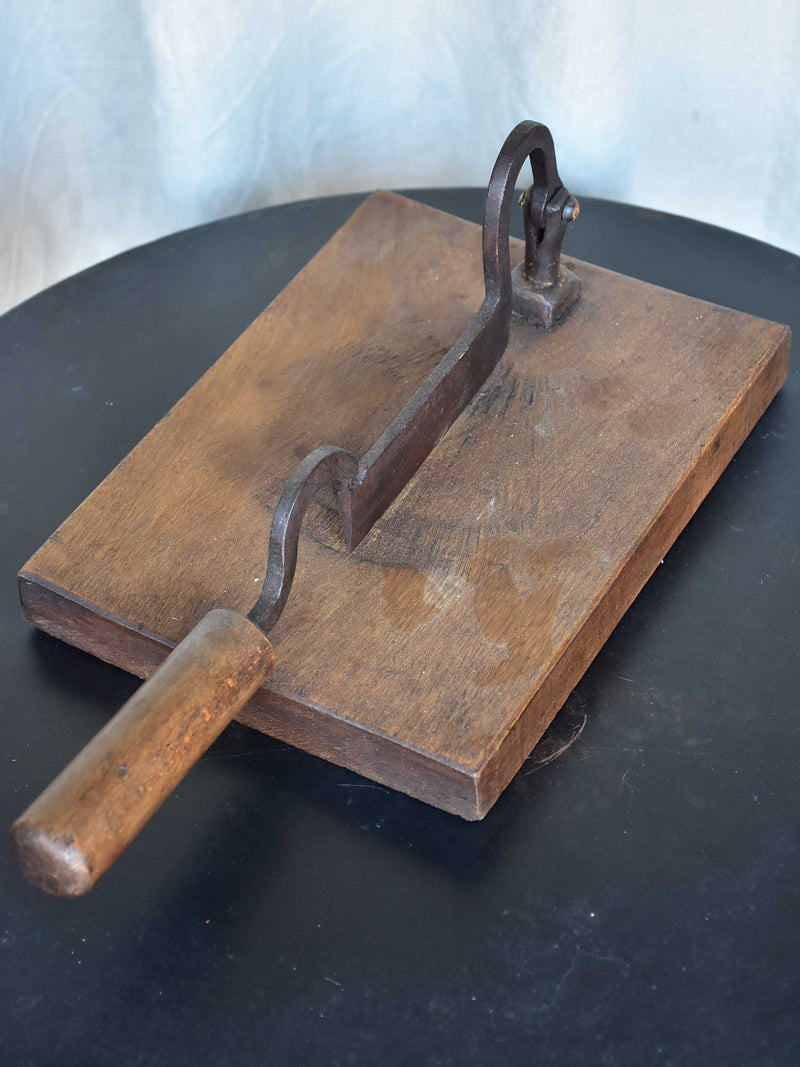 19th Century French tobacco cutter – Chez Pluie