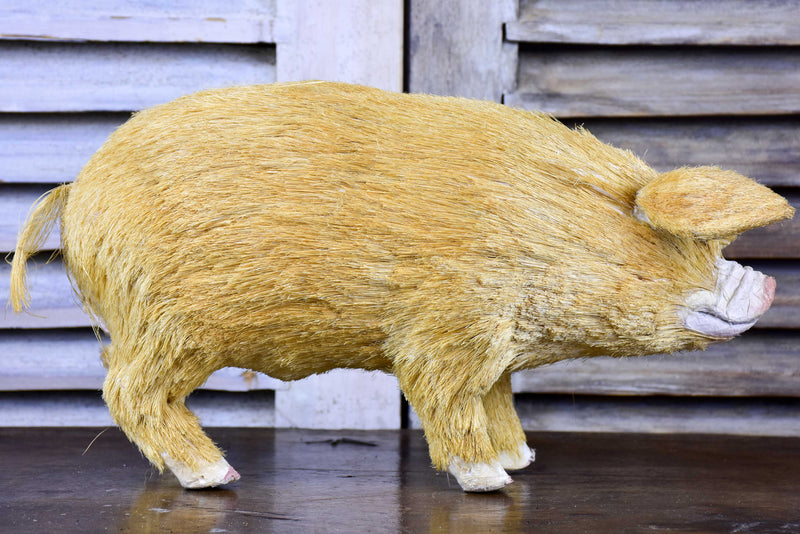 Vintage French pig sculpture – Chez Pluie