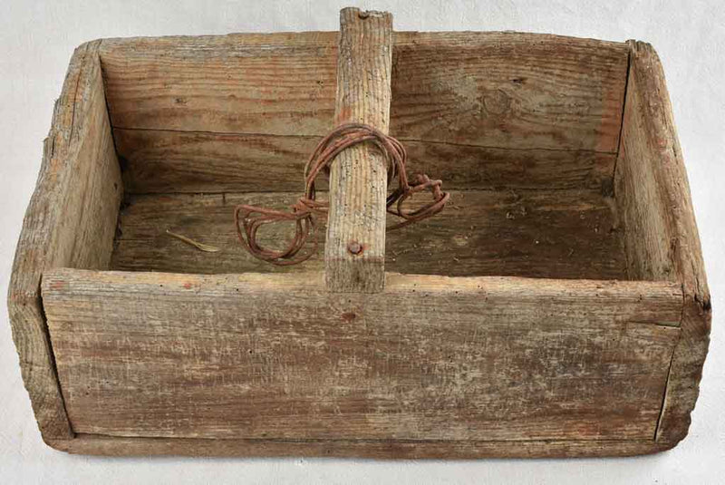 Antique French wooden trug - 22" – Chez Pluie