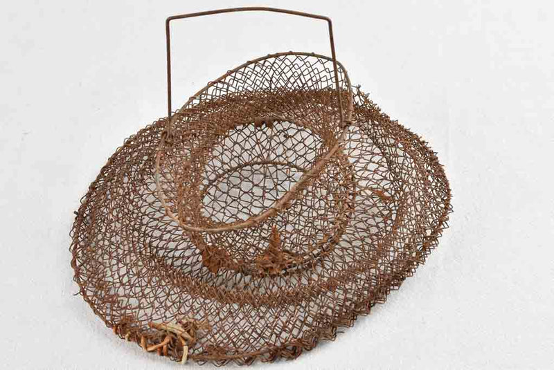 Vintage French Fishing basket - crayfish - 14½" – Chez Pluie