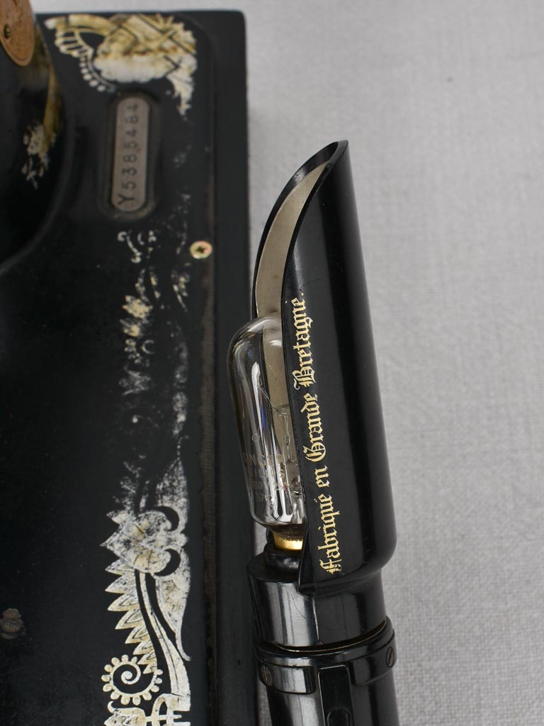 Antique Singer sewing machine table lamp – Chez Pluie