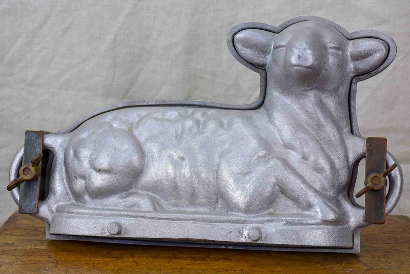 Vintage French terrine mold in the form of a lamb – Chez Pluie