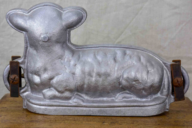Vintage French terrine mold in the form of a lamb – Chez Pluie