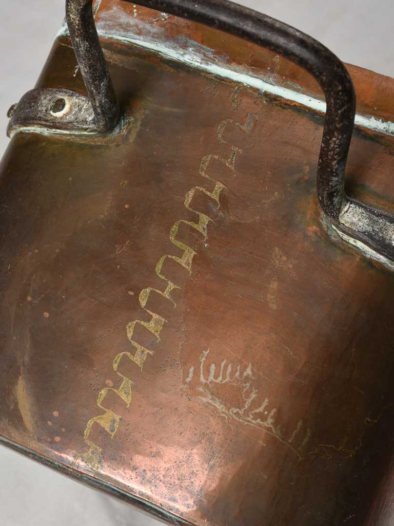 18th century copper 'daubière' – Chez Pluie