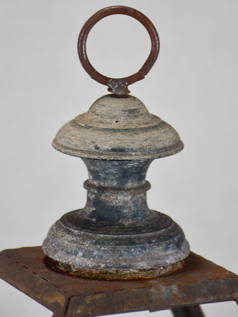 Rustic square antique lantern 21¾" – Chez Pluie