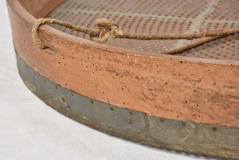 Giant French grain sieve - 19th century 36¼" – Chez Pluie