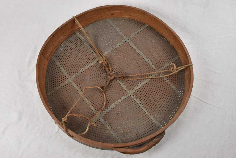 Giant French grain sieve - 19th century 36¼" – Chez Pluie
