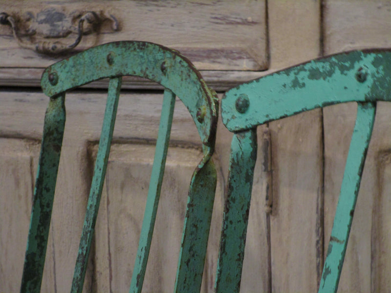 Pair of folding rustic bistro chairs – Chez Pluie