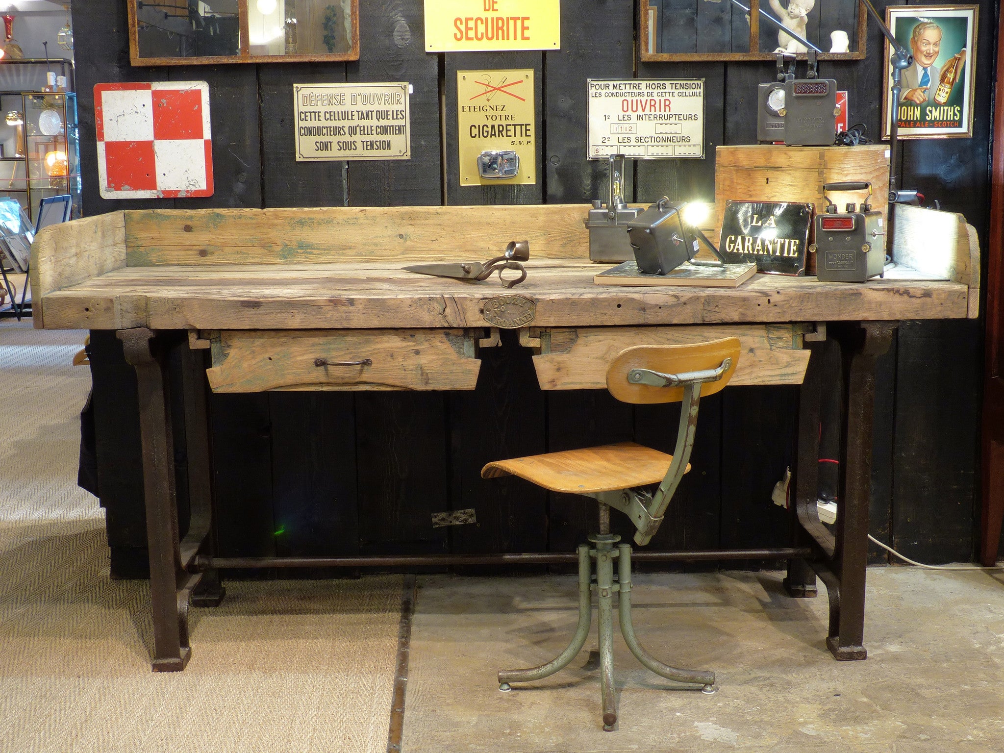 Workshop table, late-18th- or early-19th-century – Chez Pluie
